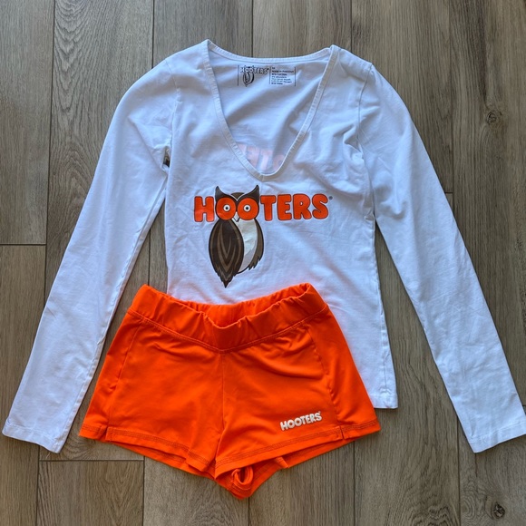 Hooters | Tops | Genuine Hooters Girl Uniform Set | Poshmark